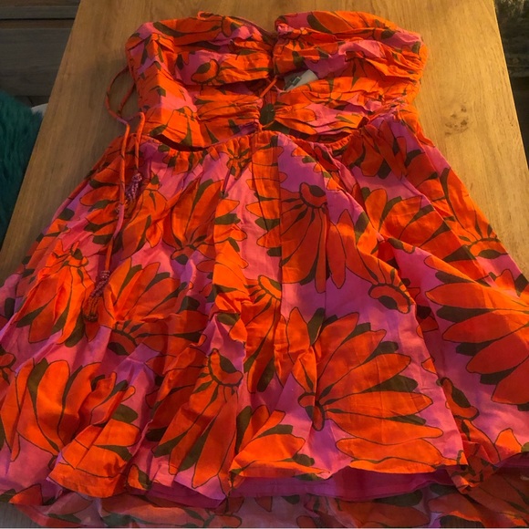 FARM Rio | Dresses | Nwt 75 Farm Rio Copacabana Ruched Cutout Halter ...